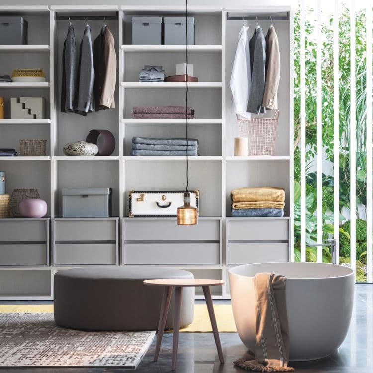 How to Turn a Small Room into a Walk-In Wardrobe?