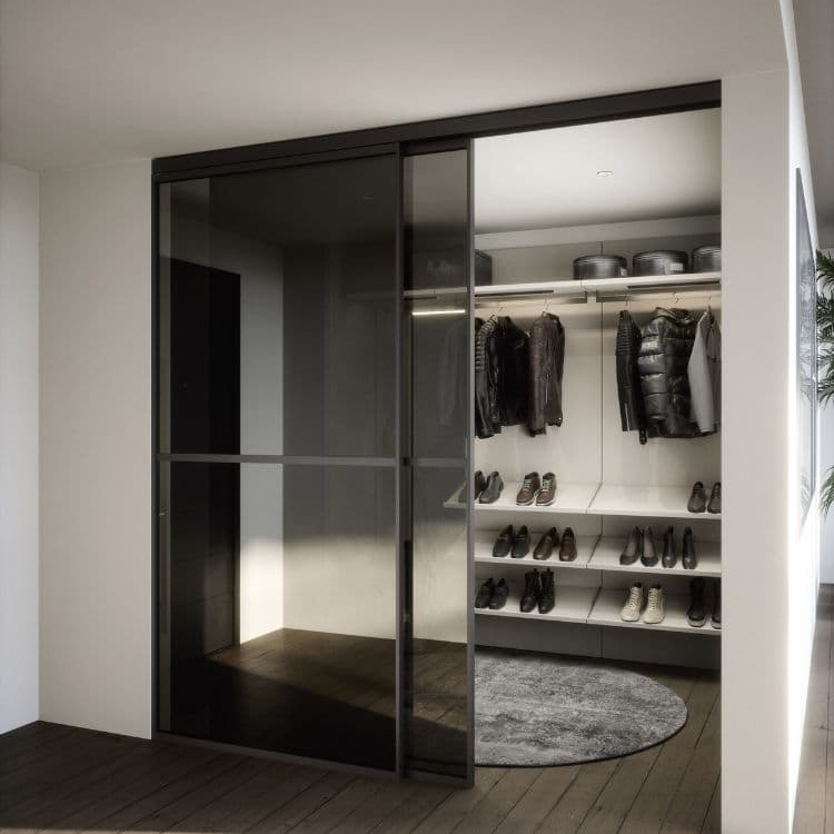 How to Turn a Small Room into a Walk-In Wardrobe?