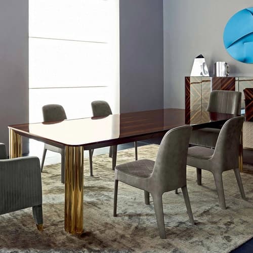 Rugiano Furniture – Italian Craftsmanship at FCI