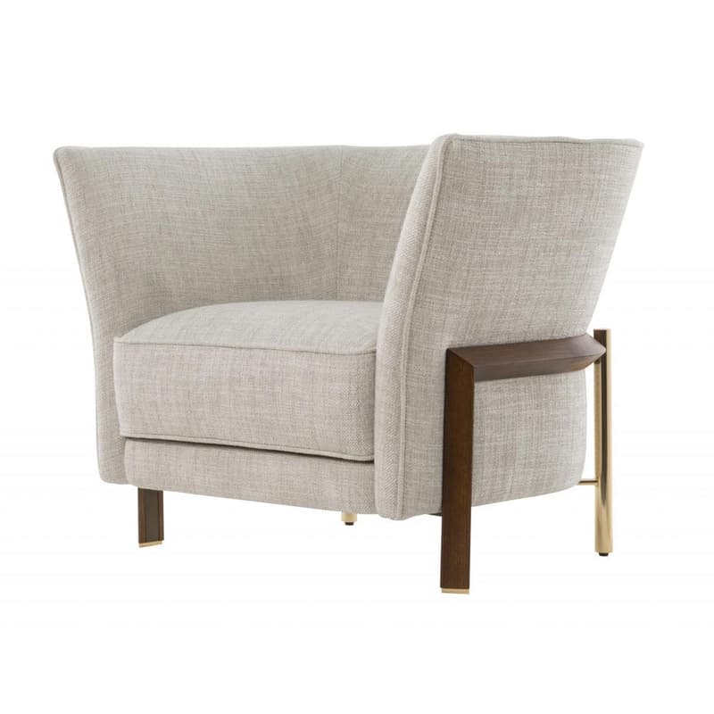 New Cosmo Armchair | Opera Contemporary | FCI London