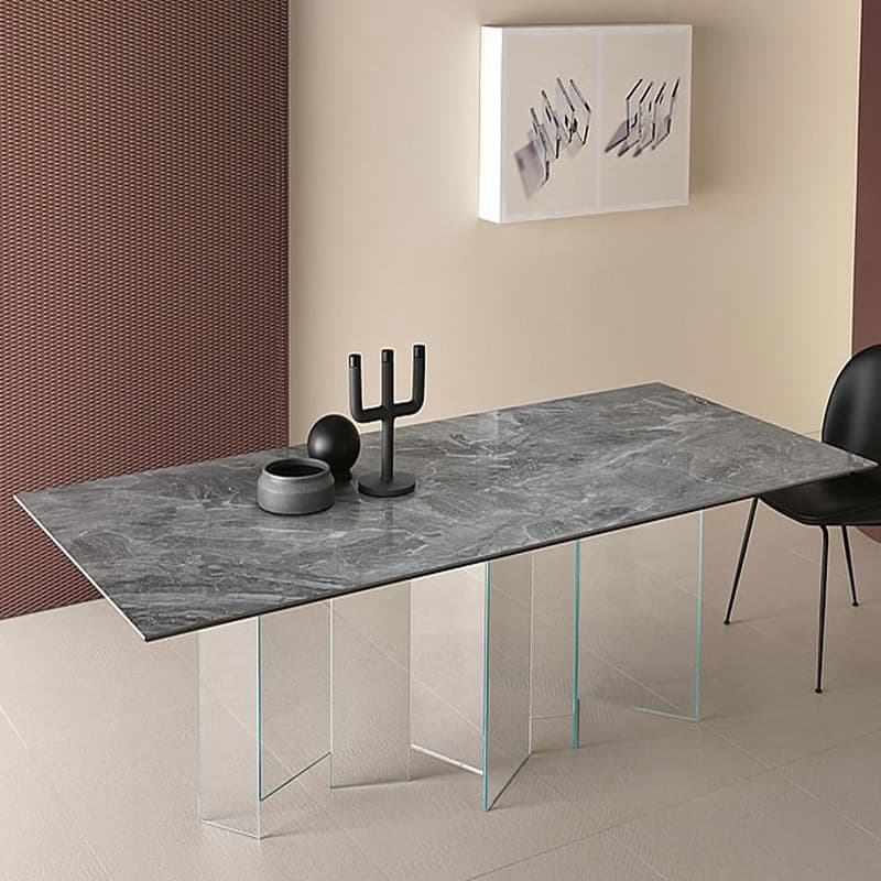 Metropolis Dining Table | Tonelli Design | FCI London