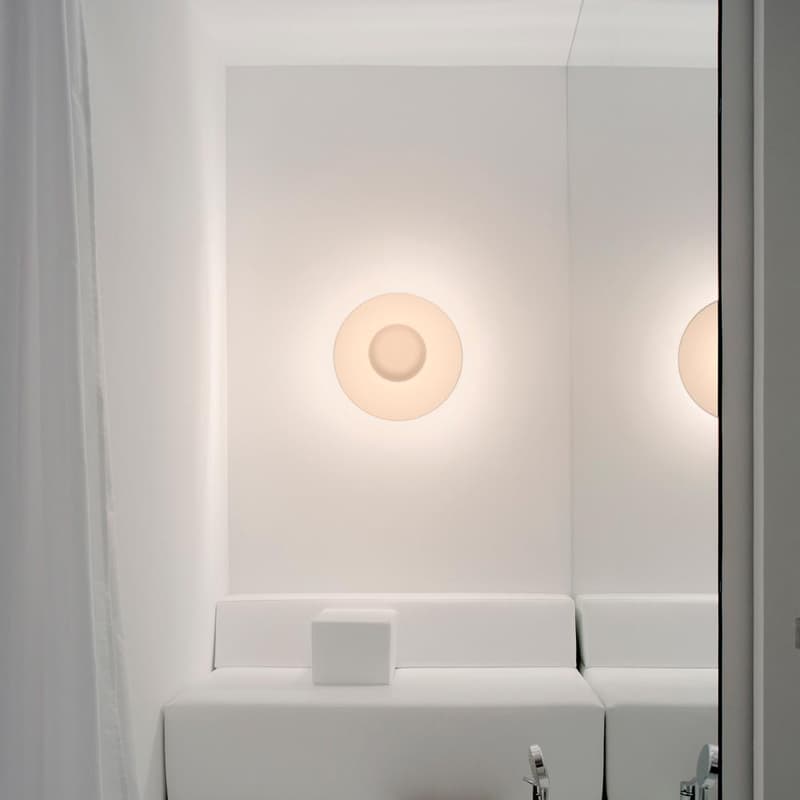 Funnel Wall Lamp | Vibia | FCI London