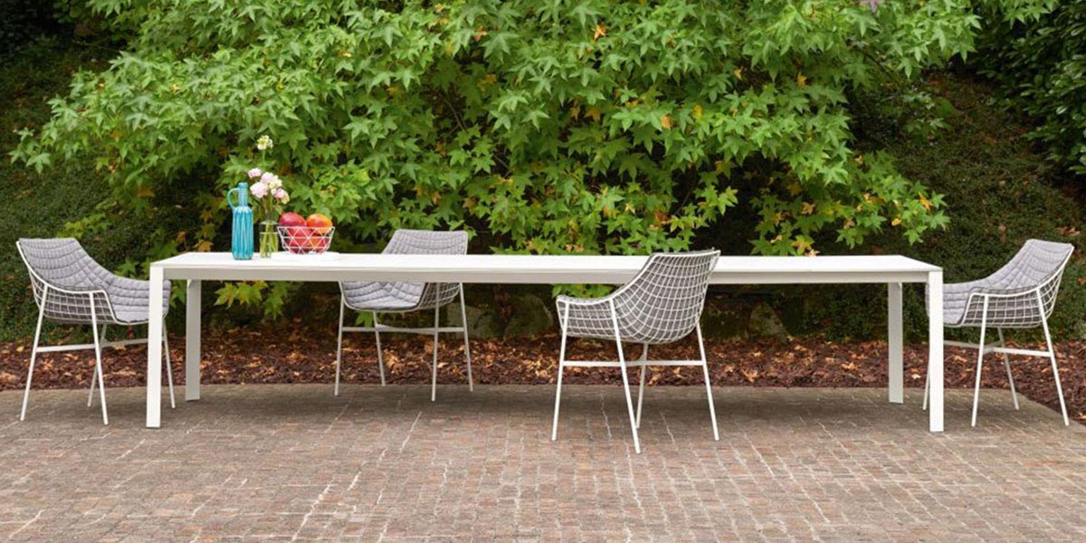 Guide to Buying Contemporary Garden Furniture