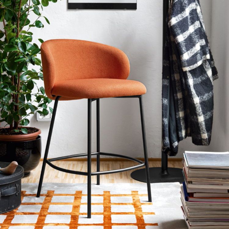 20 Matching Dining Chairs and Bar Stools for Modern Homes