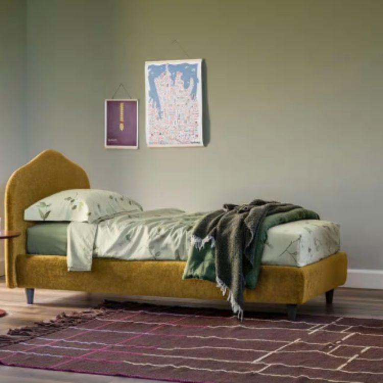 6 Most Popular Types of Beds According to Interior Designers