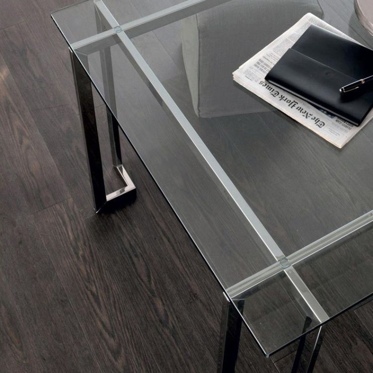 Are Square Dining Tables Good?