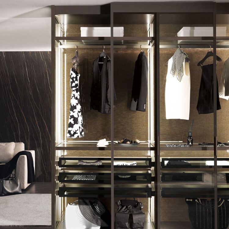 Creating a Chic Walk-In Wardrobe in London: Inspiration and Ideas