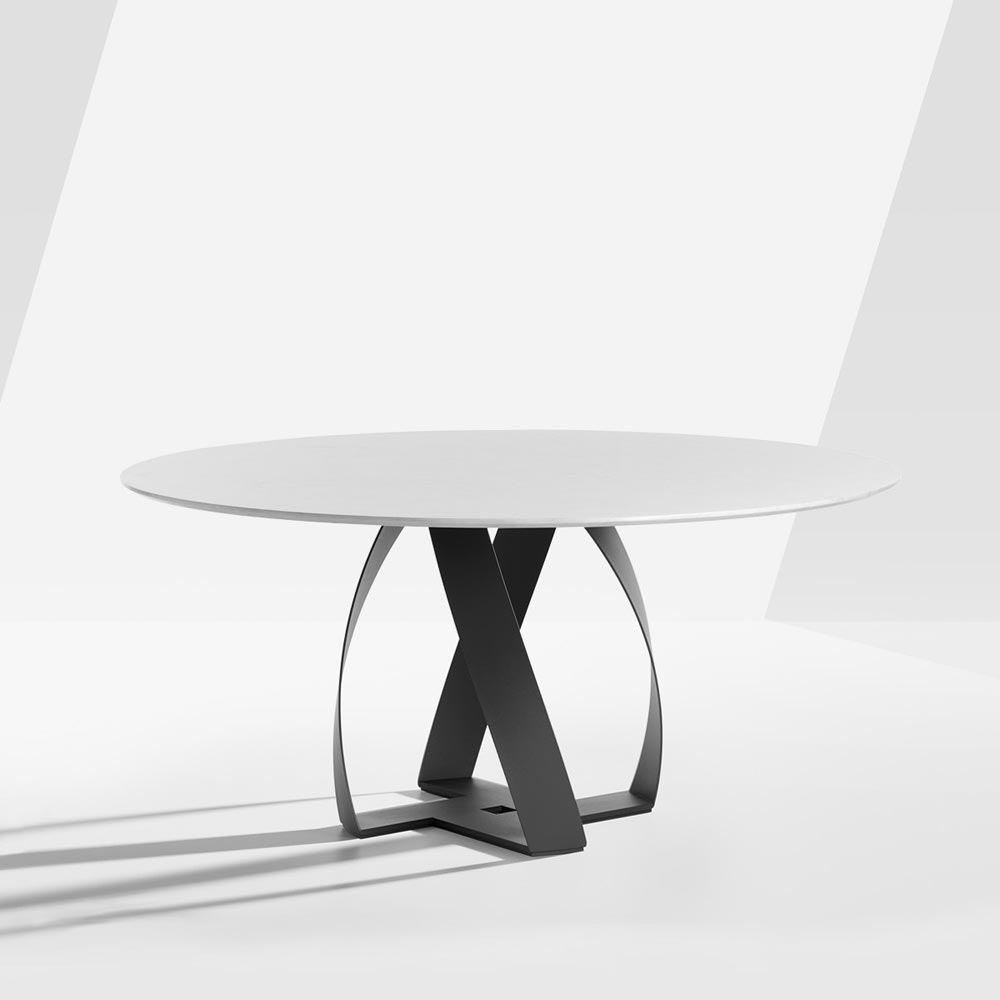 Bon Bon Round Dining Table | Potocco | FCI London