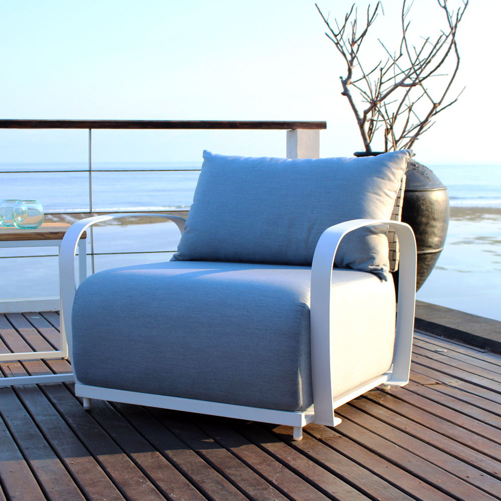 Windsor Outdoor Armchair | Skyline Design | FCI London