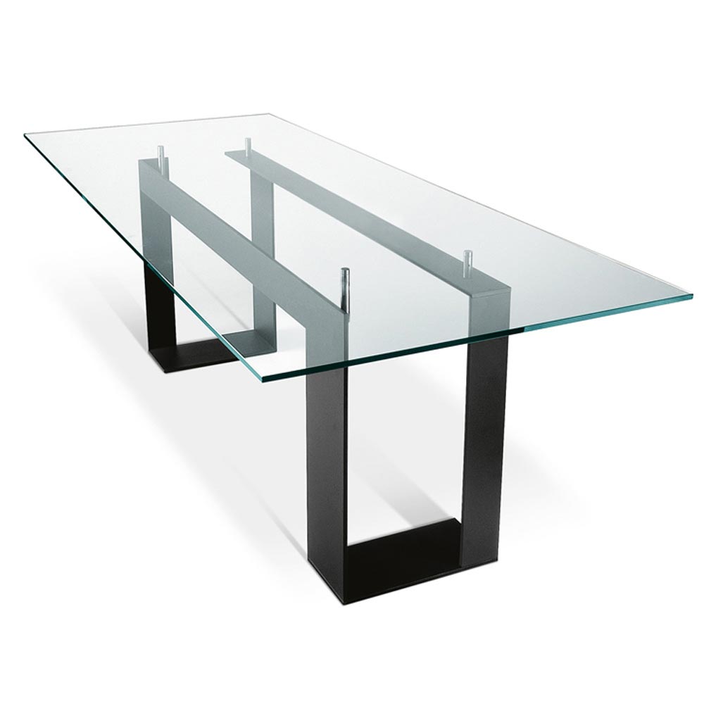 Miles Dining Table | Tonelli Design | FCI London